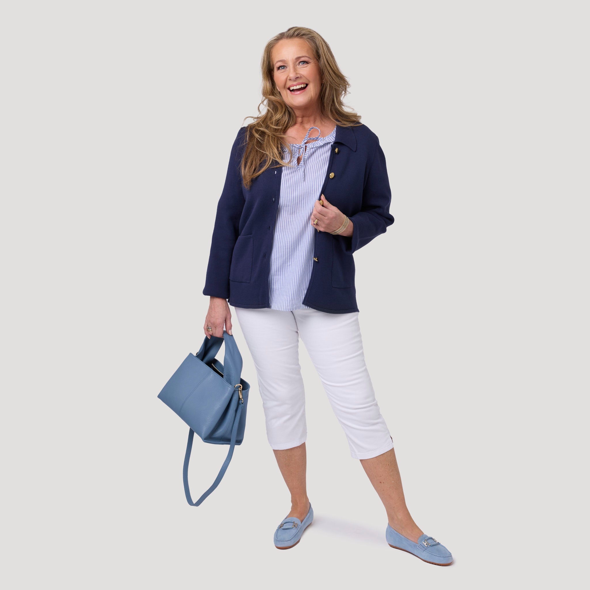 Joyshop - Damkläder - Mode med bra passform och tidlös design online